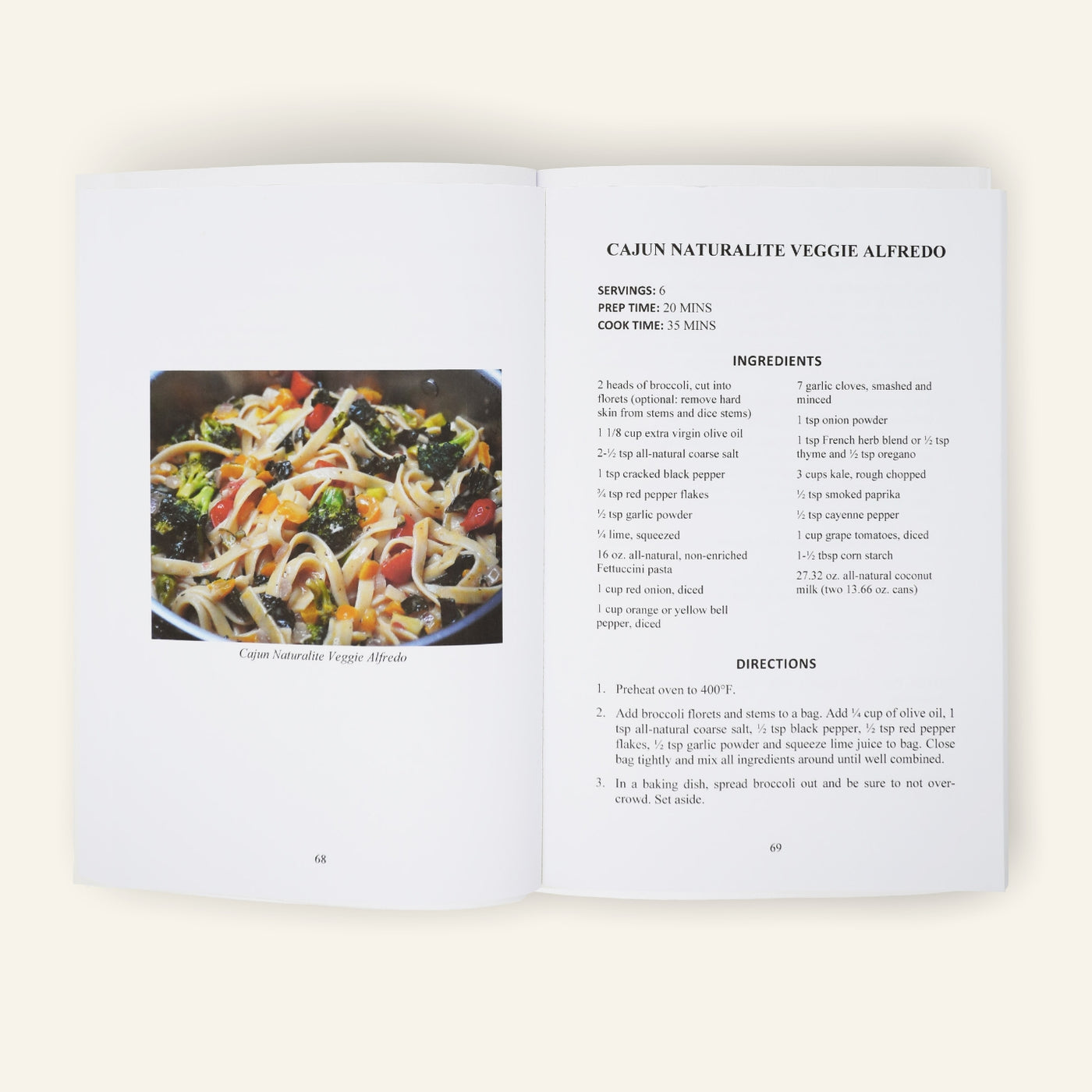 The Naturalite Family Cookbook (Life Matters So Let's Eat Like It)